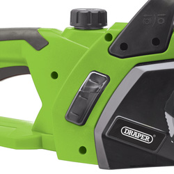 Draper 2.2kW 40cm Chainsaw 230V | Toolstation