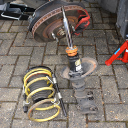 Hilka Heavy Duty Coil Spring Compressor 2 Piece | Toolstation