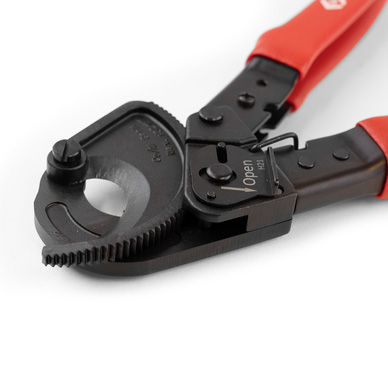 Toolstation cable cutters store