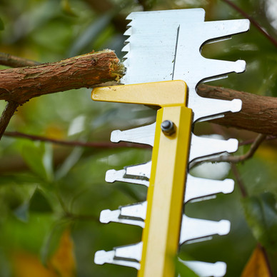 Stanley cordless hedge trimmer store