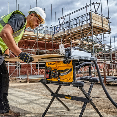 DeWalt 210mm 1700W Compact Table Saw 110V Toolstation