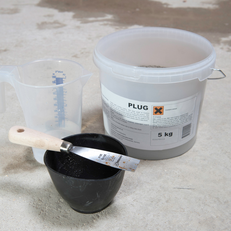 Drybase Waterproof Plug 3kg Grey | Toolstation