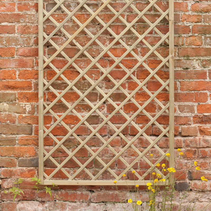 Forest Garden Hidcote Lattice 180cm x 90cm | Toolstation