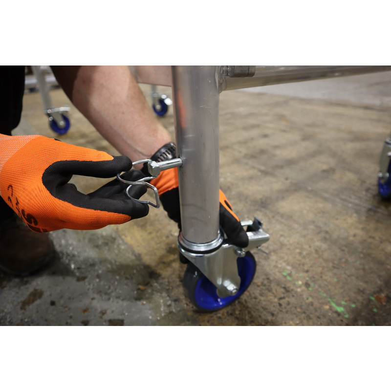 Werner Pro Plus Tower 1500 x 600 x 1660 | Toolstation