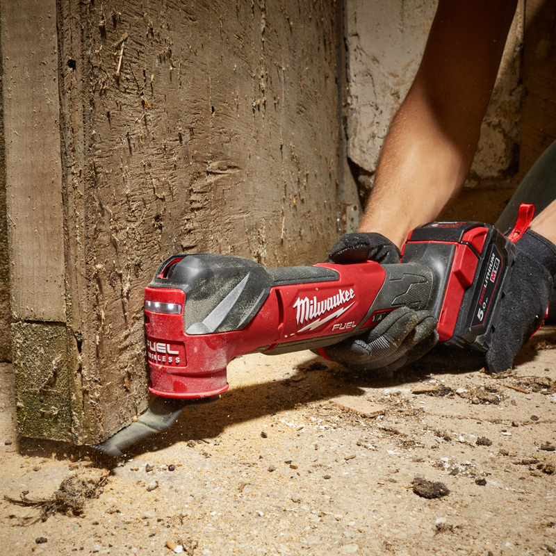 Milwaukee M18 FUEL Multitool 1x5.0Ah, 1x2.0Ah | Toolstation