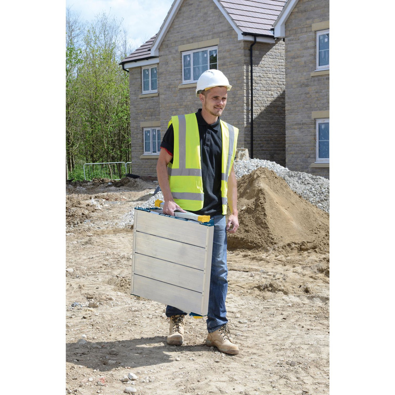 Werner Odd Job Platform 600mm x 600mm x 108mm | Toolstation