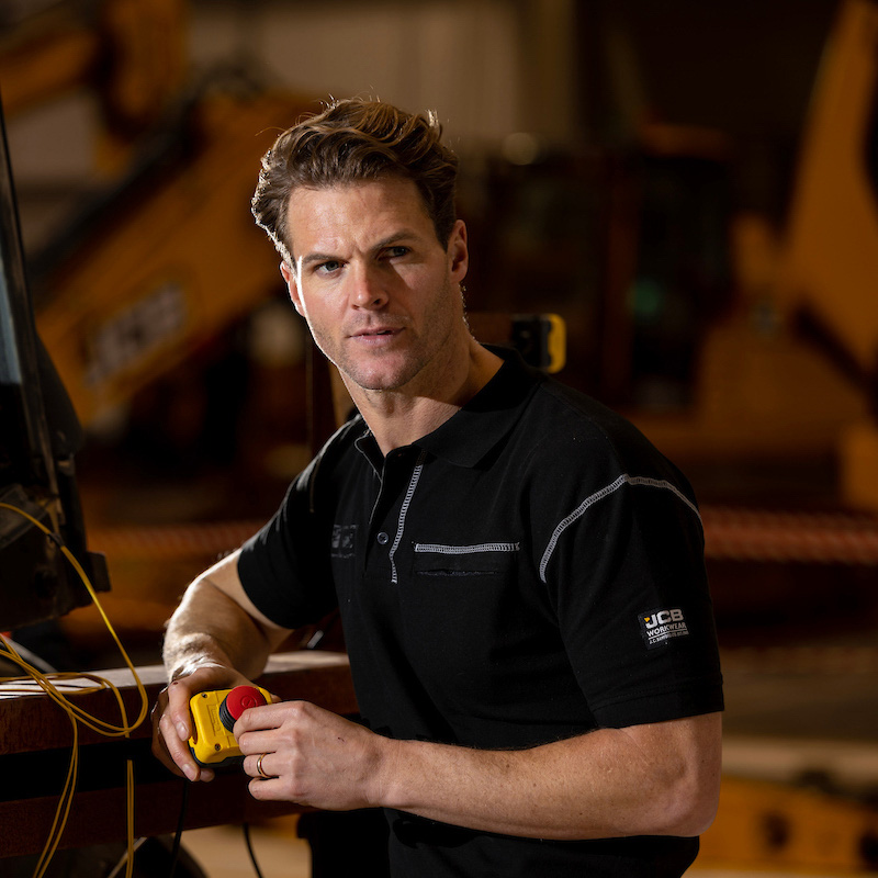 JCB Trade Work Polo Shirt Black Medium | Toolstation
