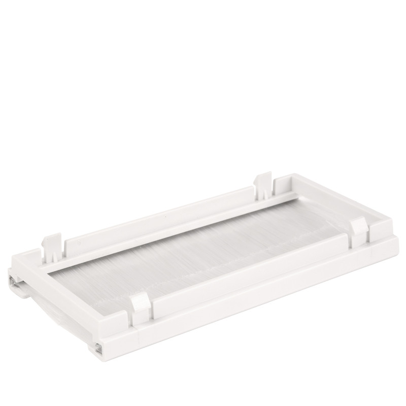 Euro Module Brush Module White 4 Mod Twin Plate | Toolstation