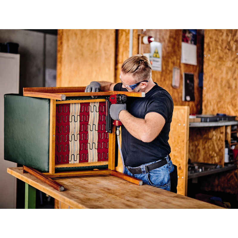 Einhell 1.6hp 24L Oil Free Compressor + 5Pc Airtool Kit 230V | Toolstation