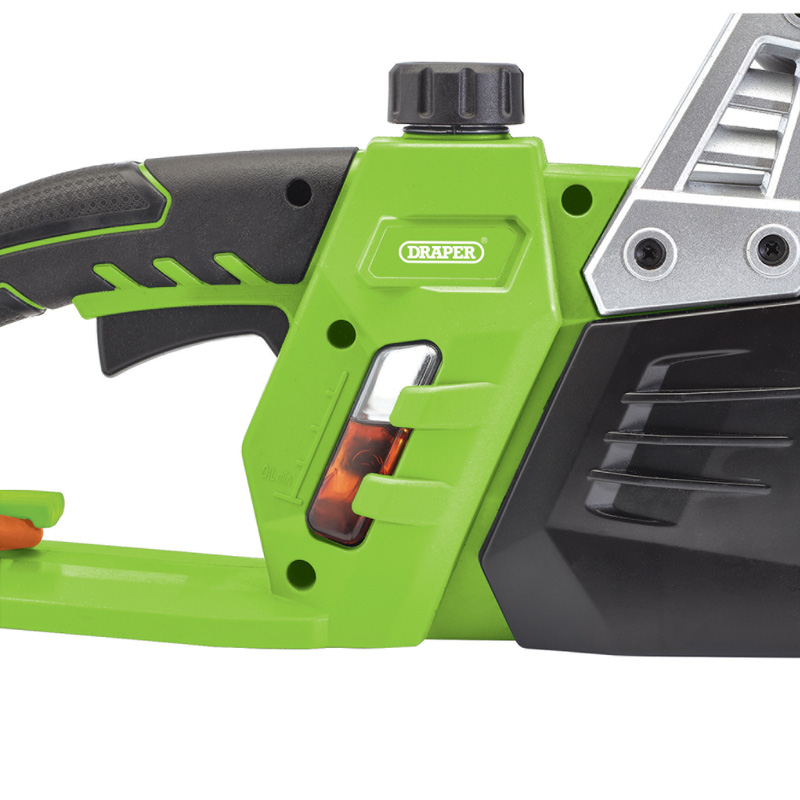 Draper 1.8kW 35cm Chainsaw 230v | Toolstation