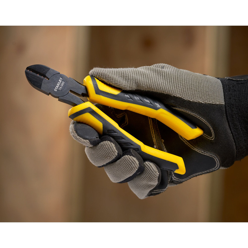 Stanley Control Grip Diagonal Plier Cutters 180mm | Toolstation