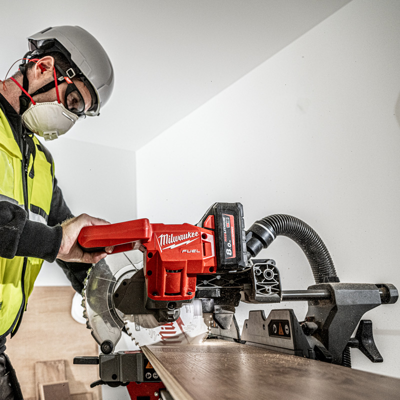 Milwaukee M18 FUEL Mitre Saw 190mm Body Only | Toolstation